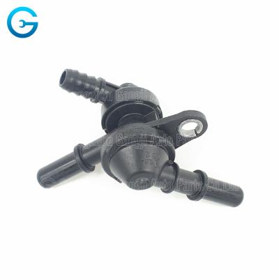 China Auto Parts Oil Separator PCV Valve Crankcase Ventilation Valve A2740184000 for  Mercedes for sale