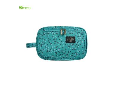 China 600D polyester Small Toiletry Kit Duffle Travel Luggage Bag with Dotted Printing for sale