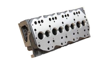 China Nissan Td27-T Iron Cylinder Head OEM 11039-43G36 Amc 909011 for sale