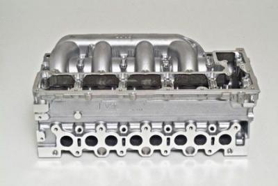 China Peugeot Cylinder Head 4HT 4HW 4HX Engine OEM 0200GH 0200GT 0200Z8 for sale