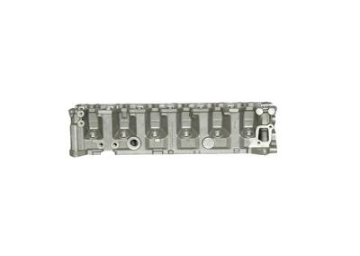 China NISSAN Car Engine Cylinder Head 11040VB301 11040-VB301 Diesel Engine Spare Parts for sale