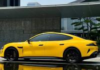 China TPU Crystal Deep Sunflower Yellow Car Wrap Film PET Heat Self Healing Anti Scratch Hydrophobic Auto Body Paint Protection Film for sale