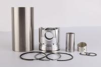 China SAA6D102E Engine Cylinder Liner Kit DIA 114mm 6738-31-2111 3957795 3802747 for sale