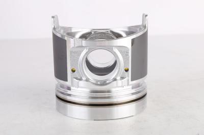 China KOMATSU PC60-3 Diesel Engine Piston 6204-31-2121 | 95mm Diameter | 4 Cylinder for sale
