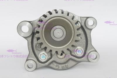 China Komatsu SAA6D125E-3 Excavator Oil Pump OEM 6251-51-1001 Aluminum Alloy Casting for sale