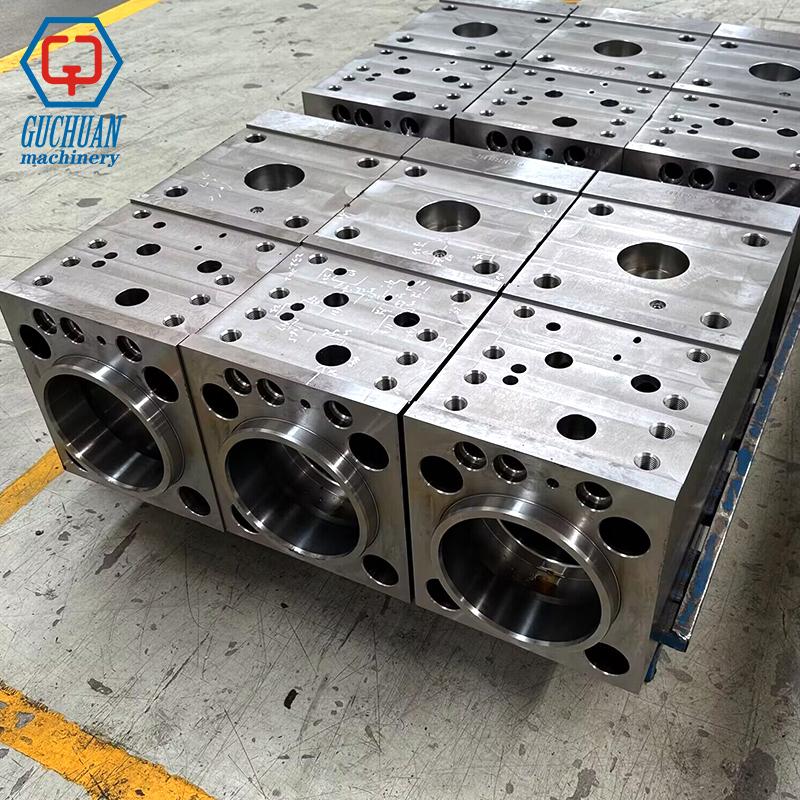 Hydraulic_Breaker_Cylinder