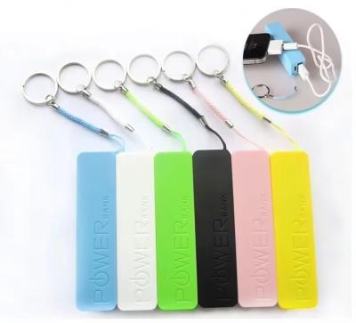 China Mini Ultra Slim Power Bank 2600mAh Fast Charging 5W USB Input 18650 Lithium Battery for sale