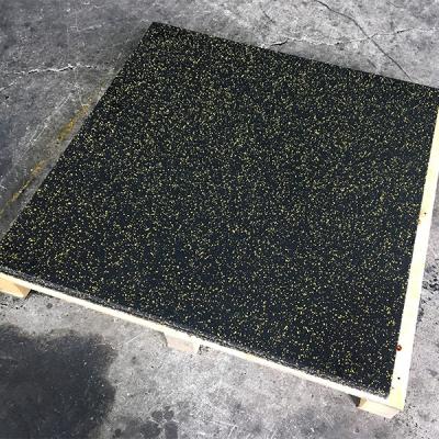 China Durable 20mm 25mm Floor Protector Mat Easy Clean Gym Rubber Tiles for sale