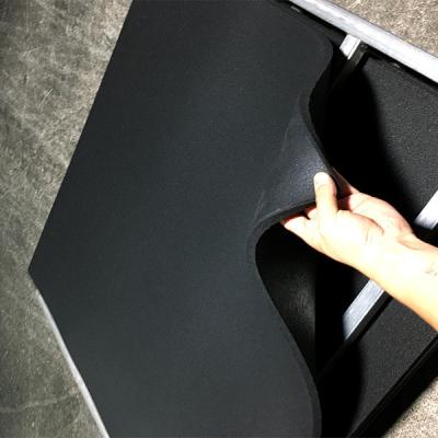 China Mildew Resistant Gym Flooring Surface Material Rubber Tile For Indoor Use for sale