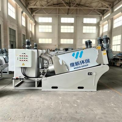 China Low Energy Consumption Screw Sludge Dewatering Machine for sale