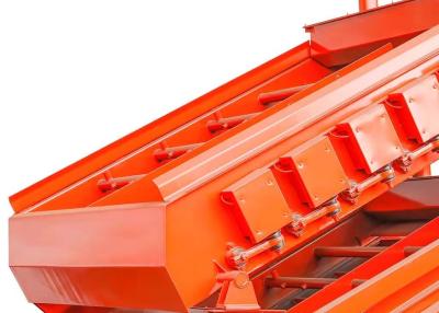 China Horizontal 700tph Vibrating Sand Screening Machine For Quarries And Mines for sale