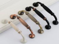 China Anti Copper Arched kitchen cabinet Handles And Knobs Roma Design Zinc Furniture Fittings Accessories for sale