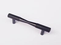 China Norway Stylish  Handles Kitchen cabinet pulls and handles Knurled Handle Brushed Brass  Aluminum Door pulls for sale