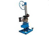China Small hydraulic drilling rig for soil testing at a depth of 50 meters for sale