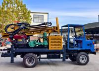 China Heavy-Duty 4WD Tire Water Well Drilling Rig For 105-300mm Diameter for sale