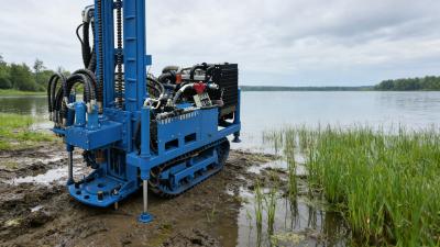 China Lightweight Well-drilling Machine Easy Operation and Movement for sale