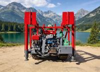 China High Efficiency All Terrain Crawler Drilling Rig with Stable Performance and Hydraulic Drive for sale
