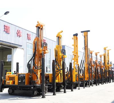 China Hydraulic 180 Meters Pneumatic 77kw Crawler Mounted Drill Rig For Deep Underground Water Borehole for sale