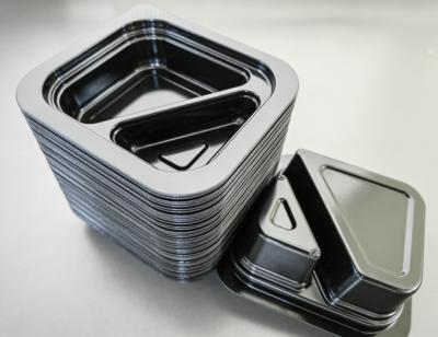 China Customized 2 cells blister disposable mini PET square sauce cup with lid for sale