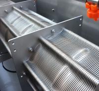 China Stainless Steel Solid Liquid Sludge Dewatering Screw Press Machine For Wastewater Treatment for sale