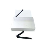 China Empty Shoes  White Folding Gift Boxes T Shirt Custom Clothing Shipping Boxes for sale