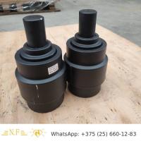 China ZX850 Construction Machinery Excavator Top Roller Carrier Roller Dozer 4638433 for sale