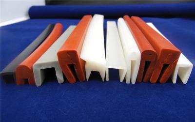 China Colorful Silicone Sponge Gasket Sealing Strip -60℃ to 260℃ Temperature Range 25A-80A Hardness for sale