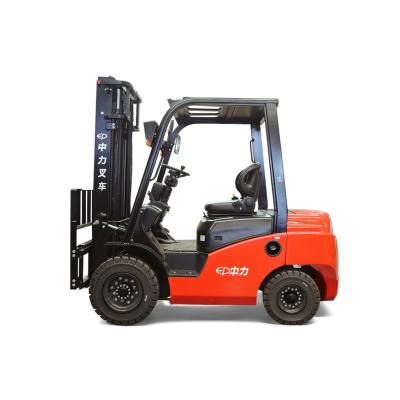 China 3000kg Internal Combustion Forklift Warehouse Equipment For Construction Sites for sale