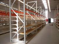 China Chain Shops / Supermarket Storage Racks Combined Metal Shelves for sale