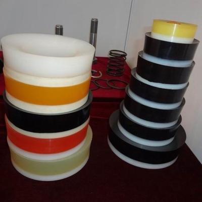 China BOMCO Mud Pump NBR Rubber Piston Seal API Standard 5-1/2 inch for Triplex Pumps for sale
