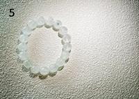 China White Asia cnystal Gathering wealth Relieve stress Eliminating inegative energy for sale