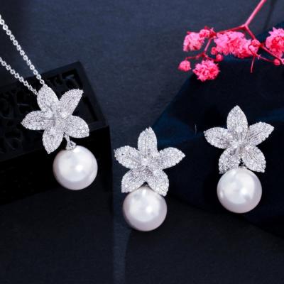 China CZ Crystal Necklace and Earring Jewelry Sets Fashio Pearl Chokers Necklaces Earring jewelry for sale