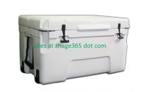 China 50L Rotomolded Plastic Ice Cooler Box for Fishing Hunting Outdoor 3-7 Day Ice Retention for sale