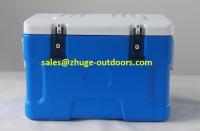 China Hot Sale 30 Liter PU Insulation Blue Plastic Ice Cooler Box for sale