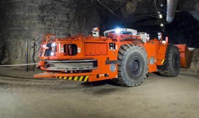 China Type 412 Mining Trailing Cable Specifically Designed For In Mines As A Supply Cable Providing Mechanical Protection for sale