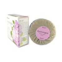 China Essential oil handmade soap with Natural extracted from plants exfoliate / condition/ moisturizing skin Toilet Face soap for sale