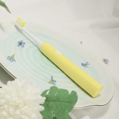 China Premium Sonic Ultra Cleaning Retail Stocks Waterproof USB Rechargeable Electric Toothbrush For Sale for sale