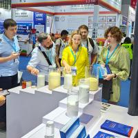China B13: Oil Soluble PU Grouting Material , Oil-Based Polyurethane Foaming Agent for Waterproofing Chemical Materials Eco-Friendly Concrete Crack Repair for sale