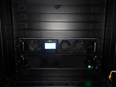 China 2700W SNMP UPS Uninterrupted Power Supply 230VAC Lithium Distributed for sale