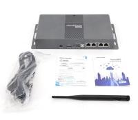 China Novastar TB60 LED Multimedia Player 4K 60Hz 1.3kg Lightweight Durable for Advertising for sale