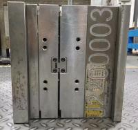 China Pinpoint Gate Precision Injection Molding High Precision Plastic Parts Mold for sale