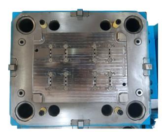 China CNC Turning High Precision Molding 2K Injection Mould EDM Glossy for sale