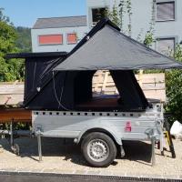 China Convenient Free Ladder Rooftop Camper Tent 210*130*150CM Open Size for sale