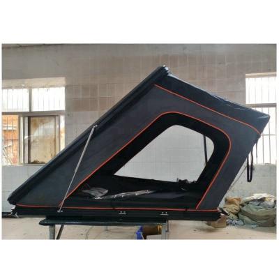 China Aluminum Hard Shell Rooftop Tent 210x132x140cm 320G Polyester for sale
