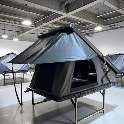 China Aluminum Shell Roof Top Tent with 320g Polyester Cotton and Waterproof >3000 mm for 2-3 Person Camping for sale
