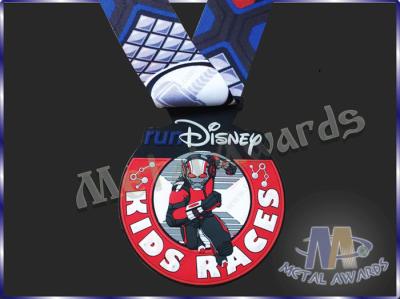 China Custom PVC Plastic Medals with 864mm Sublimated Ribbon for Events for sale