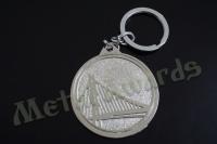 China Custom Circle Design Bridge Metal Keychain Hard Enamel Logo Zinc Alloy 1.2mm for sale