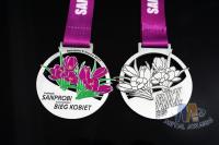 China Custom Double Side Sports Metal Award Marathon Medals 70mm Eco Friendly for Schools for sale