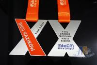 China Custom X Shape Both Side Metal Award Running Medals 75mm with Sublimated Ribbon for sale