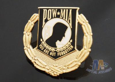 China Custom Metal Hard Enamel Lapel Pin Badge 2 Color Shiny Gold Plating Zinc Alloy for sale